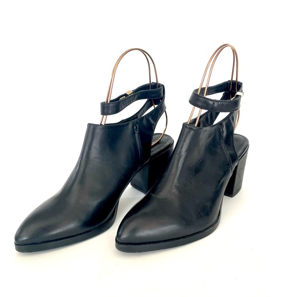 Alberto Fermani | Shoes | Alberto Fermani Black Leather Ankle Strap ...